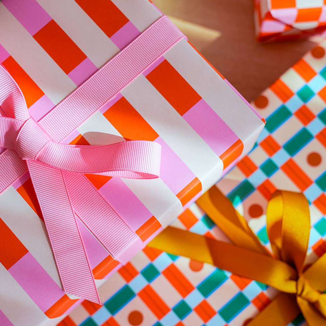 Merengue Wrapping Paper - Roll of 3 Sheets – Jubilee Balloon Co.