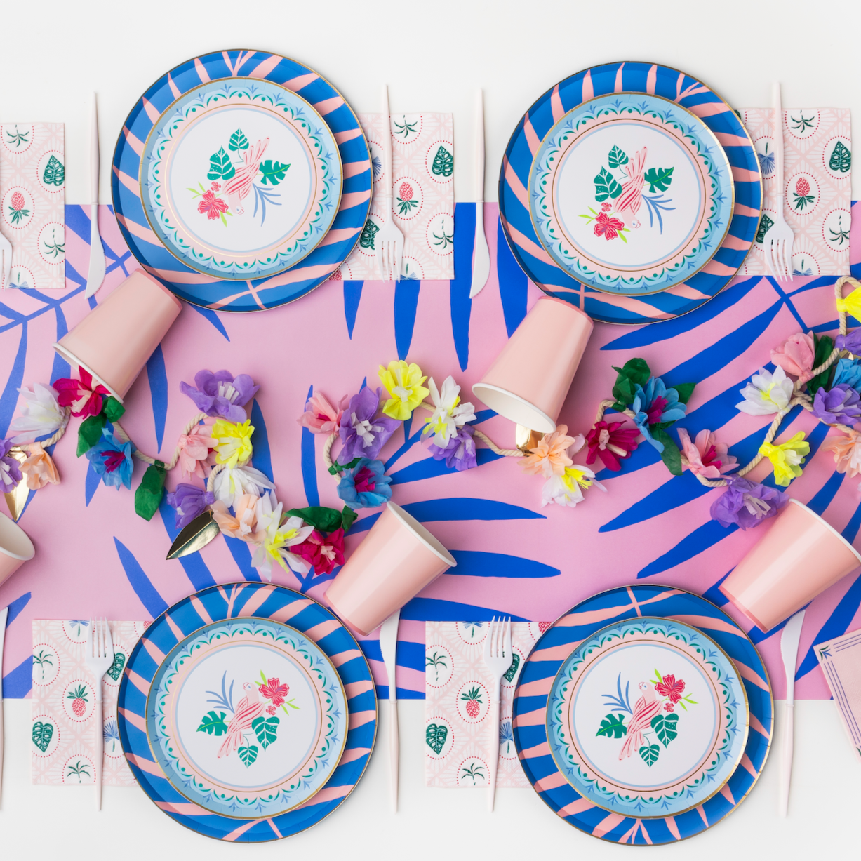 LUAU TROPICAL ICON LARGE NAPKINS – Jubilee Balloon Co.